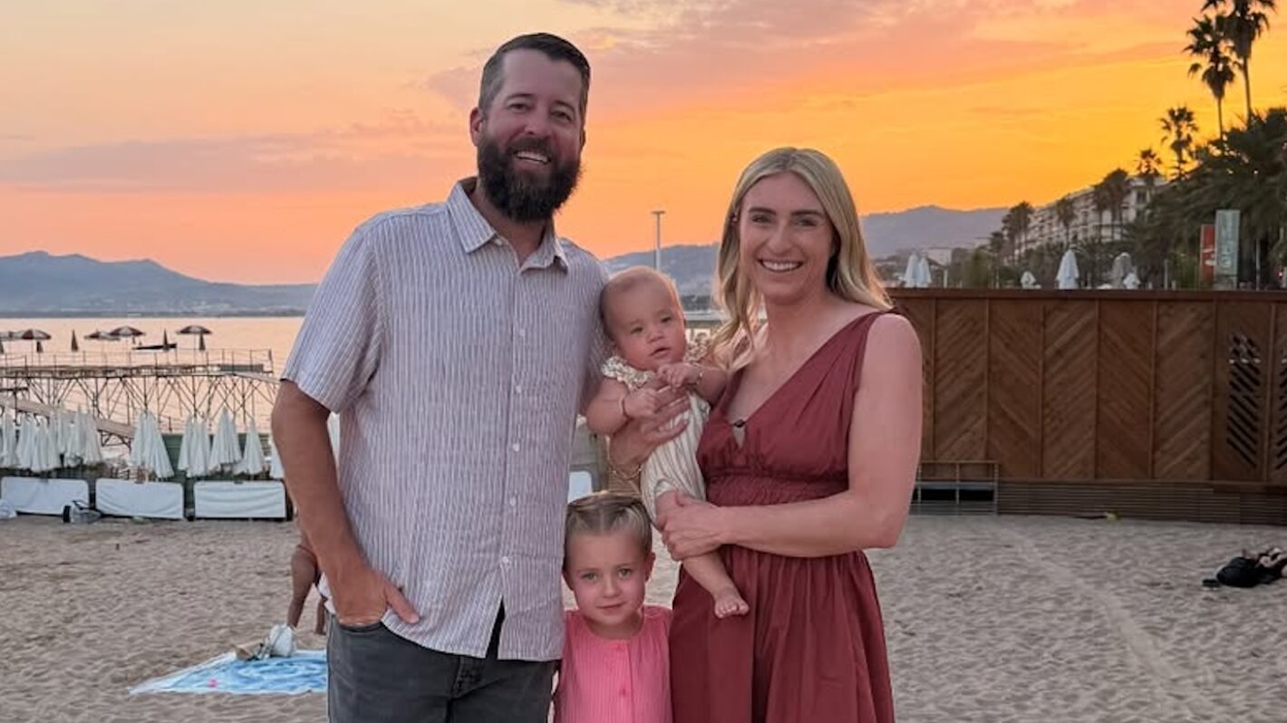 Brett, Jasmine Roth's spouse, revealed sad news about their daughter ...