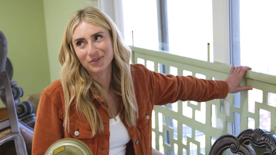 Jasmine Roth becomes emotional as she confesses why she is unable to go ...