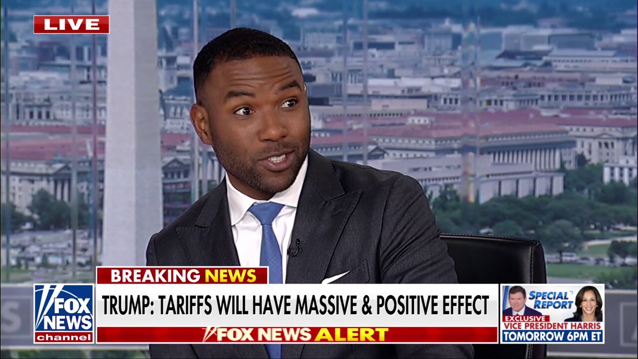 Richard Fowler surprised viewers by suddenly revealing his departure ...