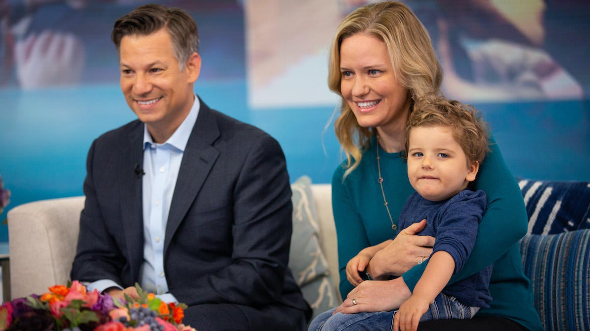 The most recent photos of Richard Engel in the hospital, after learning ...